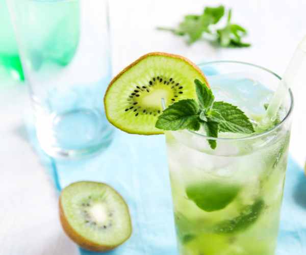 9 Kiwi Mocktails | Simple Mocktail Recipes
