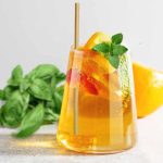 13 Dainty Peach Mocktails | Simple Mocktail Recipes