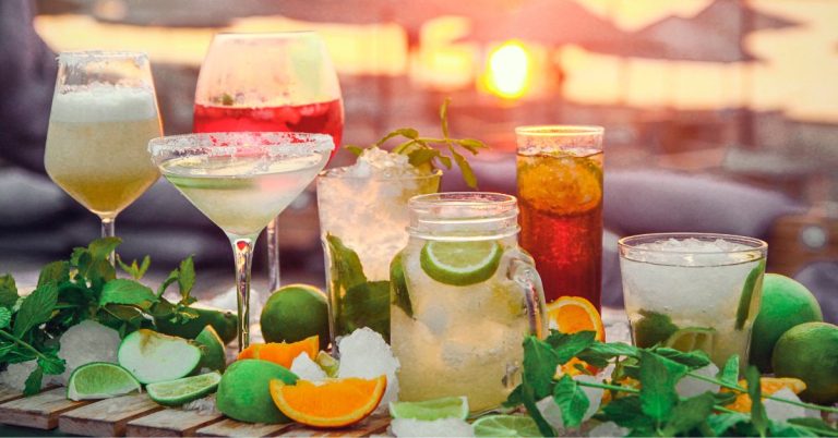 16 Healthy Mocktails | Simple Mocktail Recipes